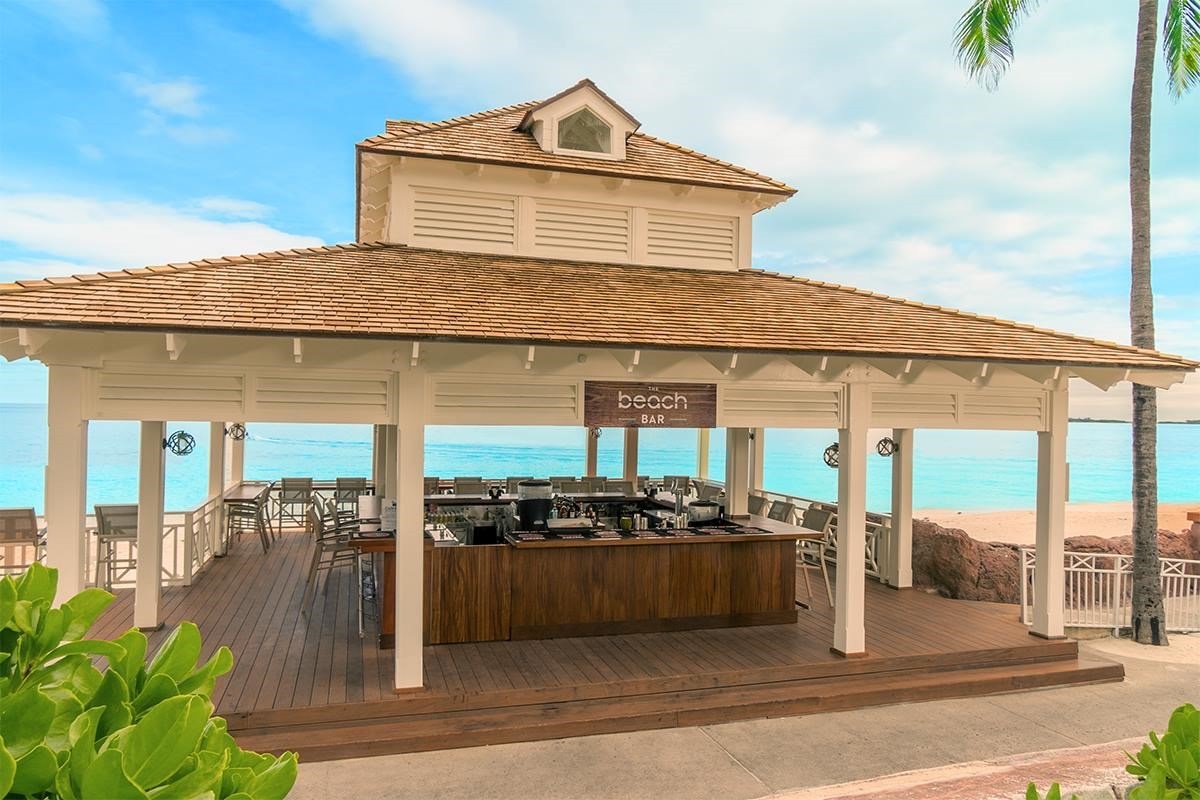 The Beach Bar | Atlantis Bahamas